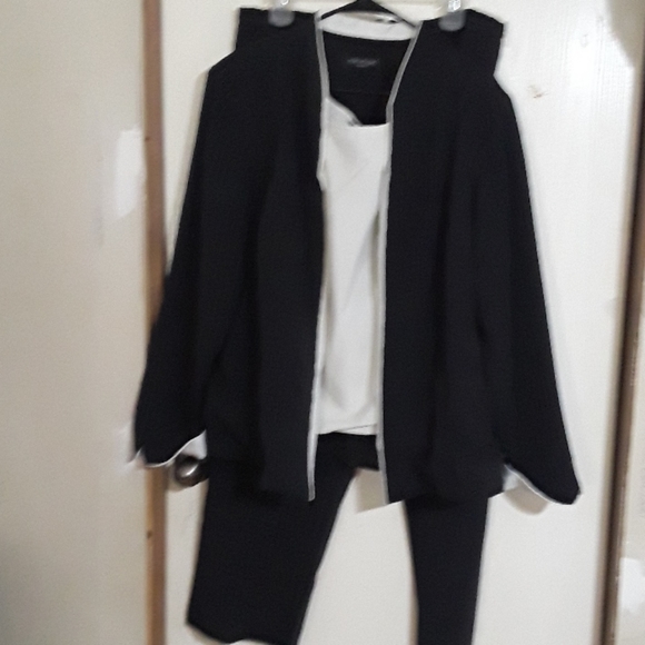 Perceptions | Other | Pant Suit | Poshmark